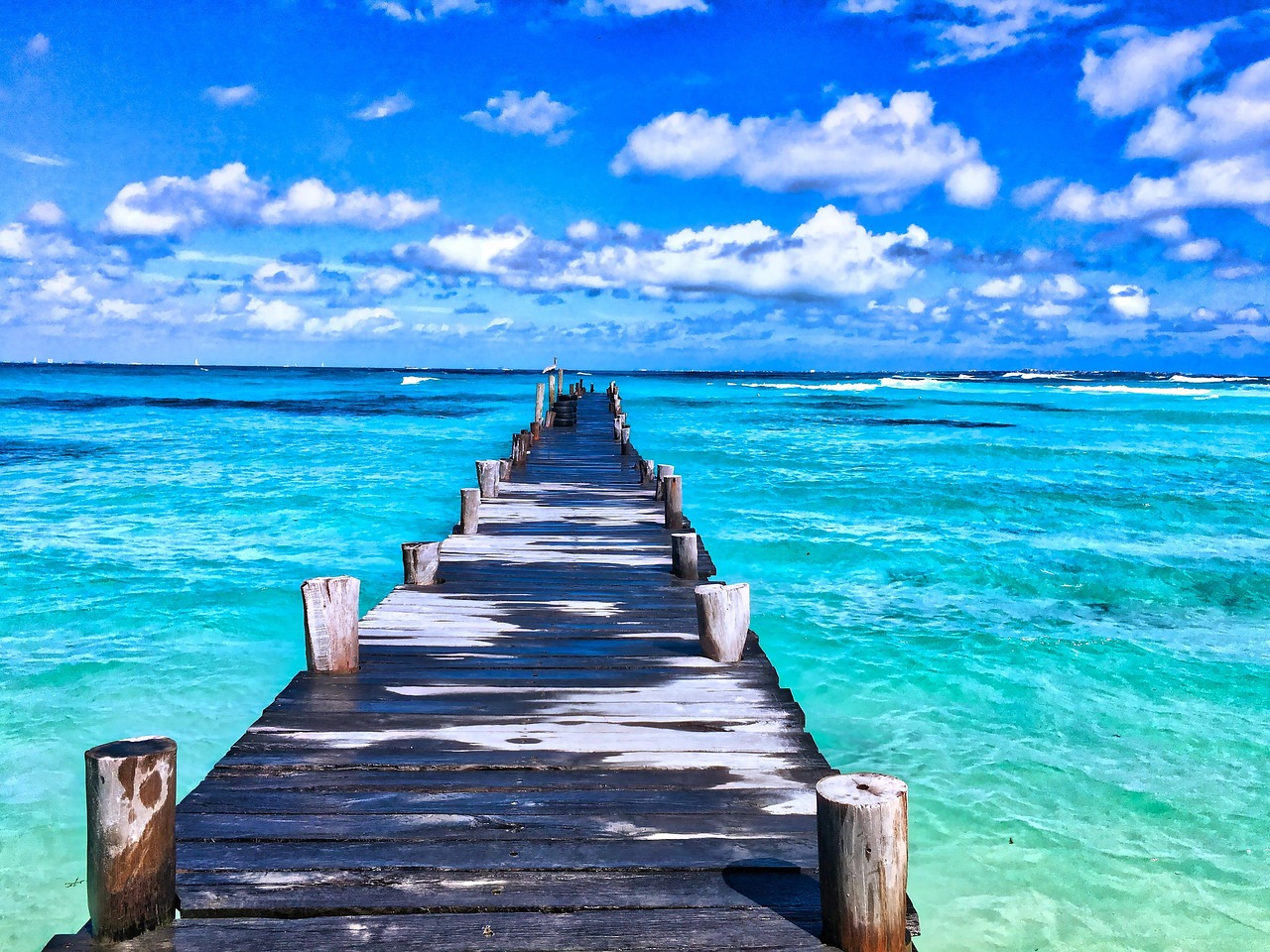 Best Calm-Water Beaches For People Who Don't Like Waves